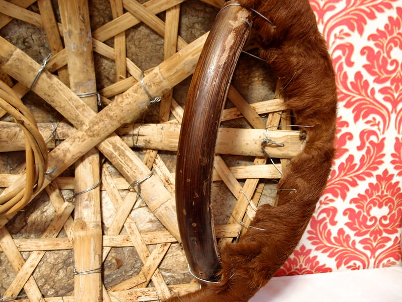 精選各類武術兵器系列 全手工武道用牛皮盾 /Tinbe & Rochin 空手道/沖繩古武道/盾刀/牌刀/宋江陣/武術 | 露天市集 | 全台 ...