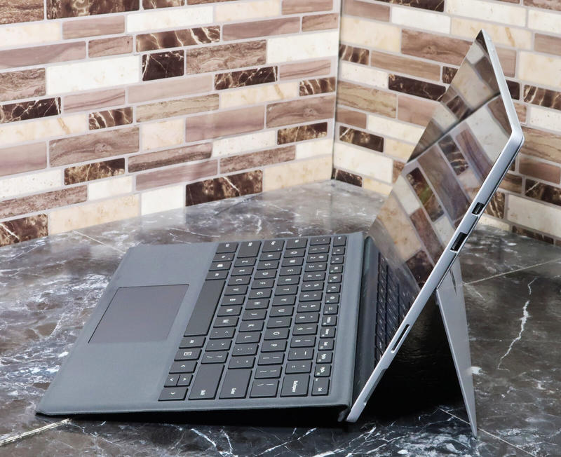 超值特價+再送原廠Type Cover鍵盤※台北快貨※微軟Surface Pro 5 | 露天市集 | 全台最大的網路購物市集