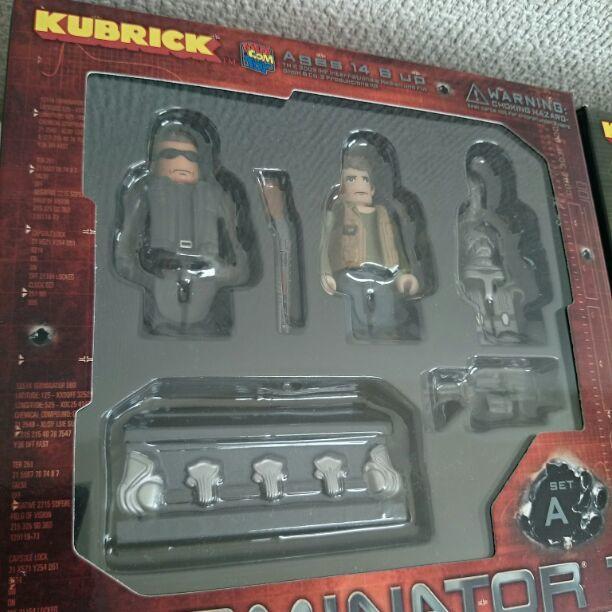 里昂玩具部 全新品 日版 Kubrick 100% 魔鬼終結者TERMINATOR 阿諾 A盒+B盒 二盒組合售 | 露天市集 | 全台最大的 ...