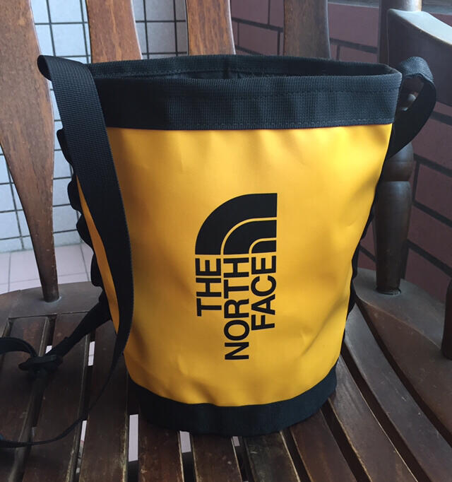 正品 The North Face EXPLORE BUCKET 單肩 側背包 斜跨 水桶包 男 女 款 | 露天市集 | 全台最大的網路購物市集