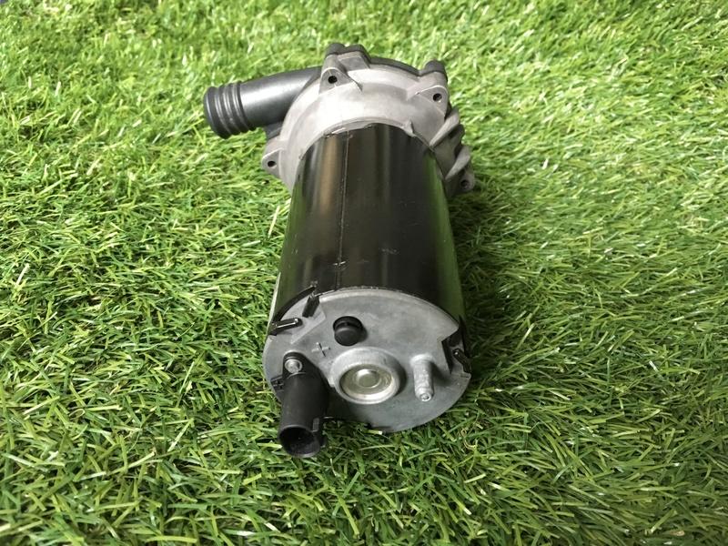 已售出 W203 原廠熱水循環幫浦 C32 A0005000386 請參考 | 露天市集 | 全台最大的網路購物市集