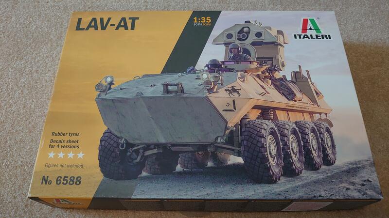 ITALERI 6588 1/35 LAV-AT | 露天市集 | 全台最大的網路購物市集