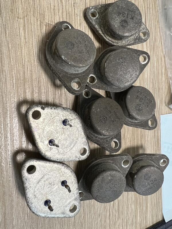 (中谷屋SE03L)HITACHI 2SK134 100%拆機真品MOSFET 2SJ49 J49 K134參考 | 露天市集 | 全台最大的 ...