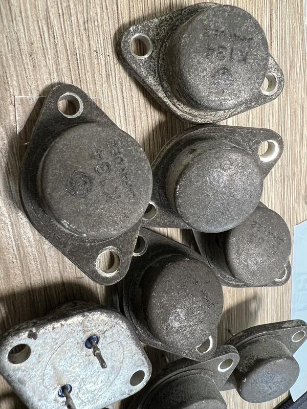 (中谷屋SE03L)HITACHI 2SK134 100%拆機真品MOSFET 2SJ49 J49 K134參考 | 露天市集 | 全台最大的 ...