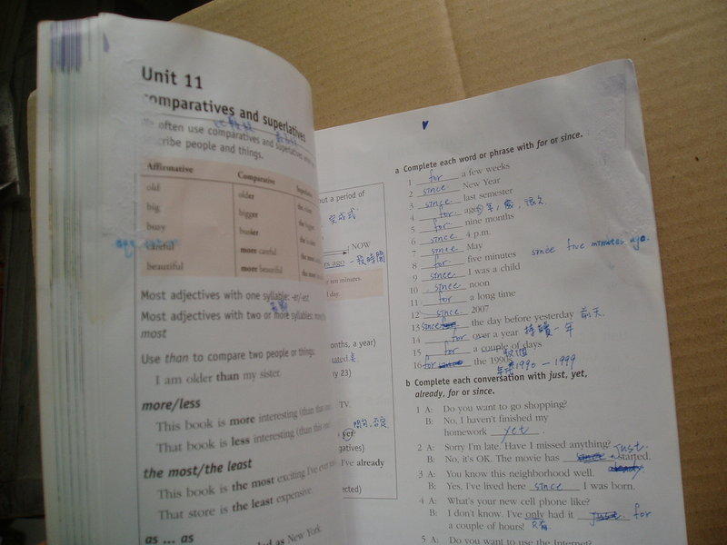 Breakthrough 2 (success with english) 無光碟 ISBN 9780230727977 書角有水漬痕 ...