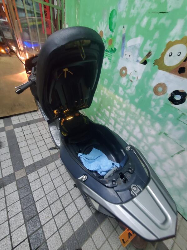 Aeon Elite 300E 2015 | 露天市集 | 全台最大的網路購物市集