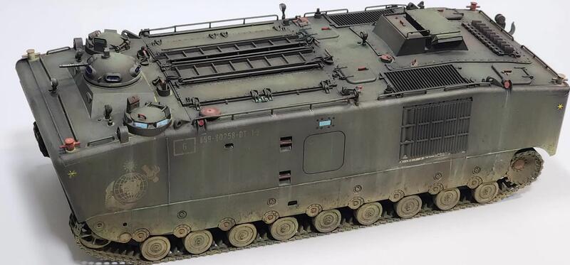 (接單訂作) 國軍~海軍陸戰隊 1/35 LVTP5-A1兩棲登陸車(草綠版) 可選配~迷彩版 或 含內構版,價格另計~ | 露天市集 | 全 ...