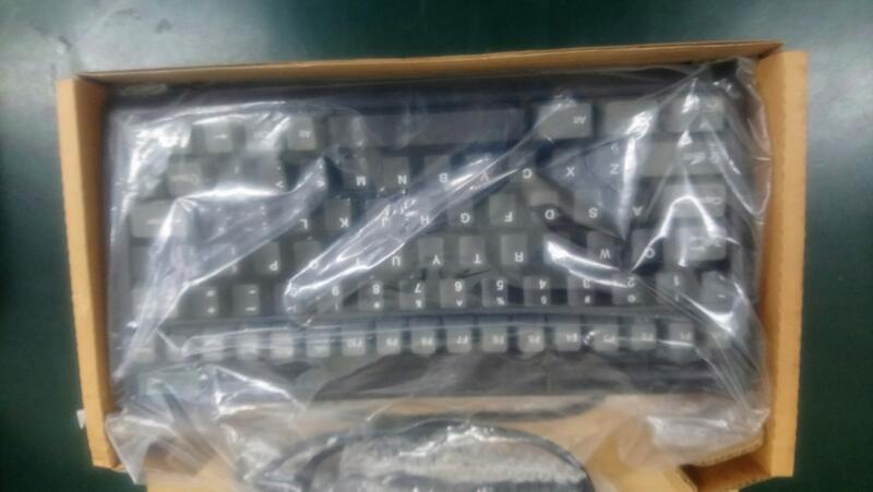 古老鍵盤 BTC E5X5R5BTC-5100 靜電容鍵盤 黑色 AT接頭 | 露天市集 | 全台最大的網路購物市集