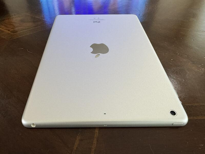 Apple iPad Air A1474 MD788TA/A WiFi 32G | 露天市集 | 全台最大的網路購物市集