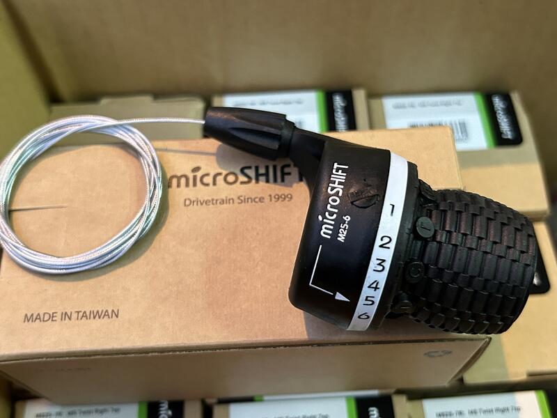 🌟秒殺火雞🌟微轉 microSHIFT M25-6 18速 3x6速 定位旋轉式變把 轉把 | 露天市集 | 全台最大的網路購物市集