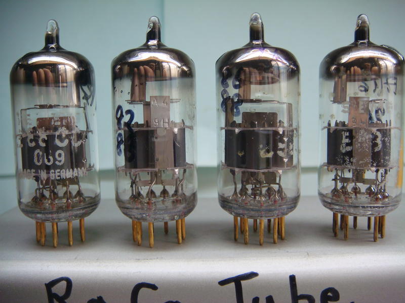 【Ro-Co Tube】真空管:德國 Siemens E88CC/6922 F-Frame 標準結構( 一支一標 ) | 露天市集 | 全台最 ...