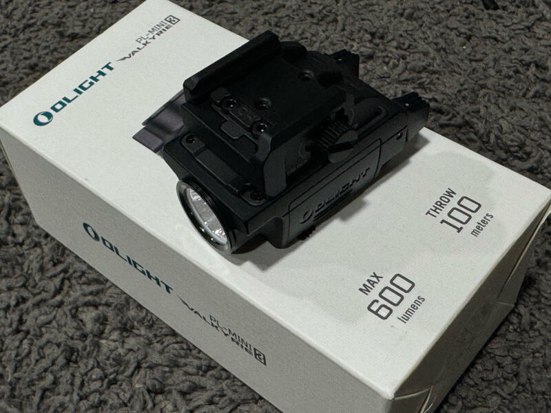 *現貨屋*OLIGHT PL-MINI 3 600流明 100米 小型戰術燈 P365 可爆閃 槍燈 g45 g19 | 露天市集 | 全台最 ...