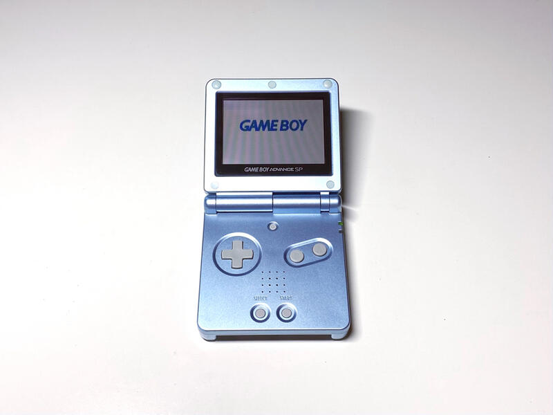 【勇者電玩屋】GBA正日版-9成新 GBA SP 水藍色款（Gameboy）原廠外殼 12867377 | 露天市集 | 全台最大的網路購物市集