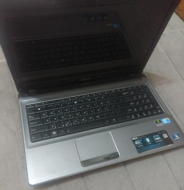 二手ASUS A52J CPU:I5/DDR2G/HDD320G(初步測試可以開機使用歡迎自取 | 露天市集 | 全台最大的網路購物市集