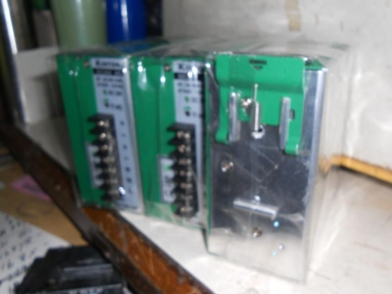 KINTON 電源供應器 ACRO AD1100-24F 軌道式 OUT: 24VDC 4A (D1) | 露天市集 | 全台最大的網路購物市集