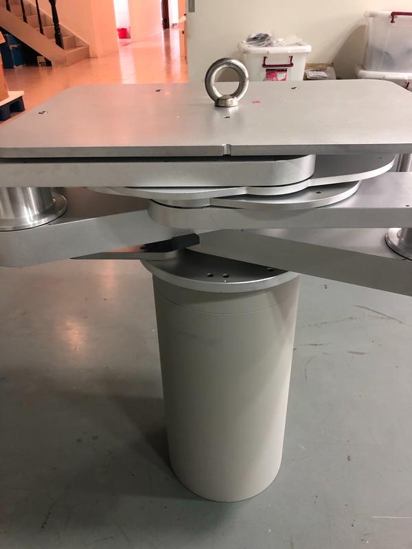 Brooks Mag8 Quadrafly Robot | 露天市集 | 全台最大的網路購物市集