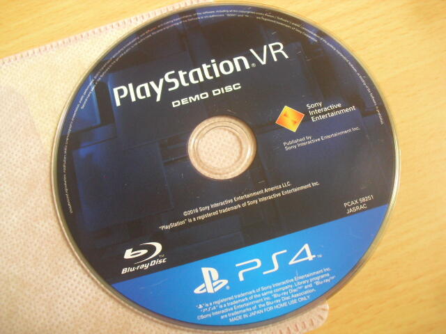 ※隨緣※絕版 PS4～DEMO DISC VR：賽車遊戲㊣正版㊣ 不錯選擇/值得收藏/光碟正常/裸片包裝．一片裝299元 | 露天市集 | 全 ...