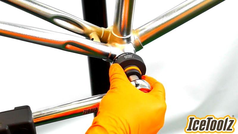 【速度公園】IceToolz M097 12齒中軸套筒工具 適用BB3086、Race Face、Rotor BSA30 | 露天市集 | 全台最大的網路購物市集