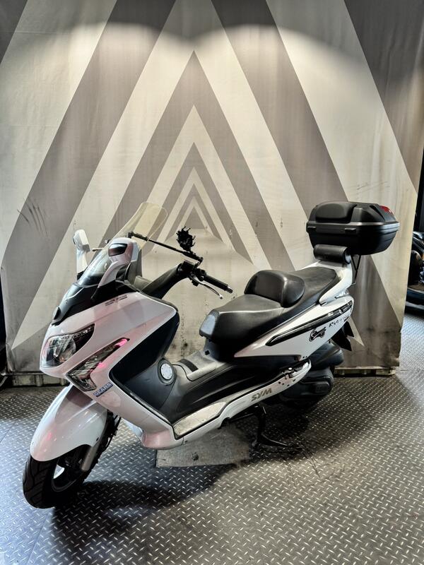 【批發車】【0元交車】2011年 SYM 三陽 RV 250 RV-250 機車 雙碟 | 露天市集 | 全台最大的網路購物市集