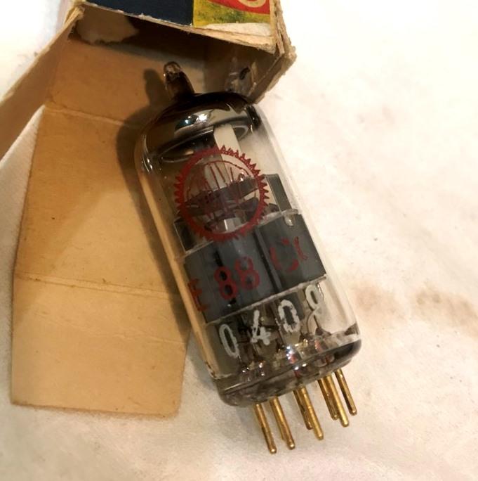 微收腰特價! 原裝德國 紅標 VALVO E88CC (荷蘭製真空管) 大O型除氣環代 ECC88 6922 6DJ | 露天市集 | 全台最 ...