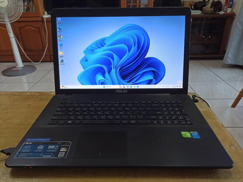 二手ASUS X751M四核1G獨顯4/240SSD超大17.3寸筆電 零件機賣 不退不保 內容詳看 | 露天市集 | 全台最大的網路購物市集