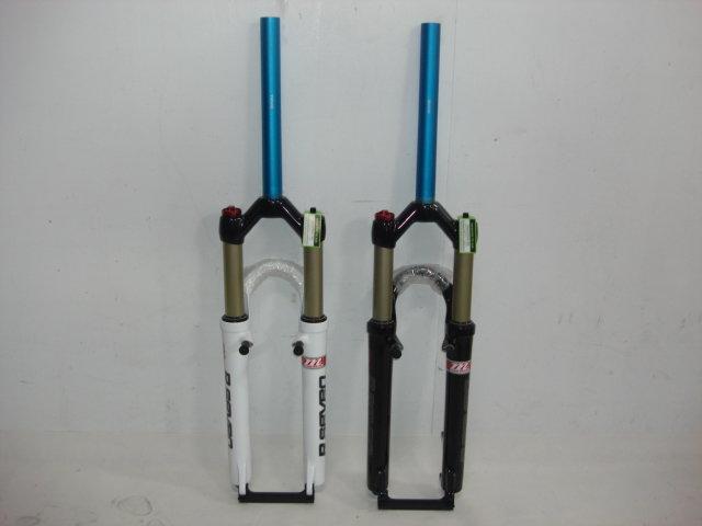 玩單車正2010 Manitou Super R seven 非2009 R7 前叉(請認明R seven)特價8800 | 露天市集 | 全 ...