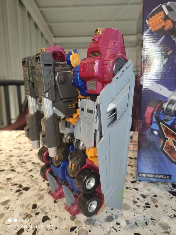 變形金剛 Perfect Effect PE-DX06 野獸戰爭 四變 4變 神火 金剛王 猩猩王 | 露天市集 | 全台最大的網路購物市集