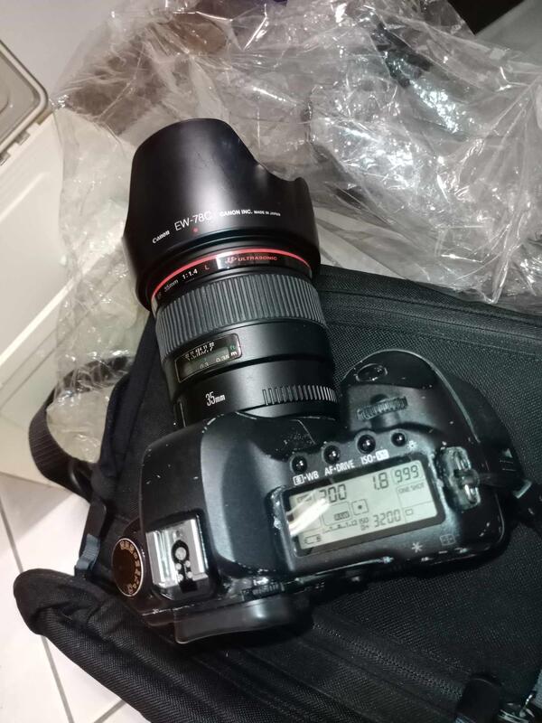Canon 5D2+ EF 35 f/1.4L + SPEEDLITE 580EII + PRO II 3W 腳架 | 露天市集 | 全台最大的網路購物市集