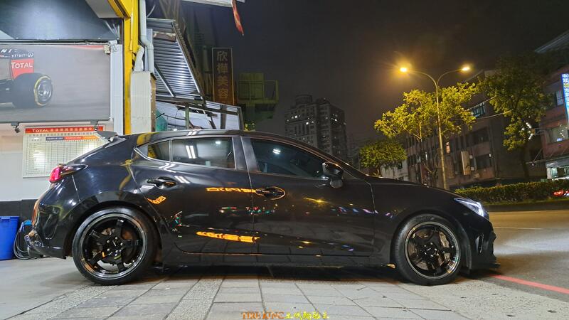 土城輪胎王 DATA FF05 18吋旋壓鋁圈 黑底鈦唇 5/114.3 五爪 馬3 | 露天市集 | 全台最大的網路購物市集