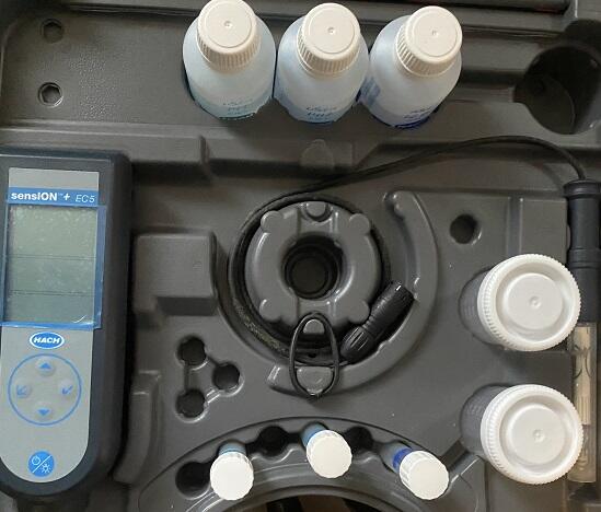 二手HACH sension+EC5(上電有反應但功能不確定好壞當銷帳零件品 | 露天市集 | 全台最大的網路購物市集