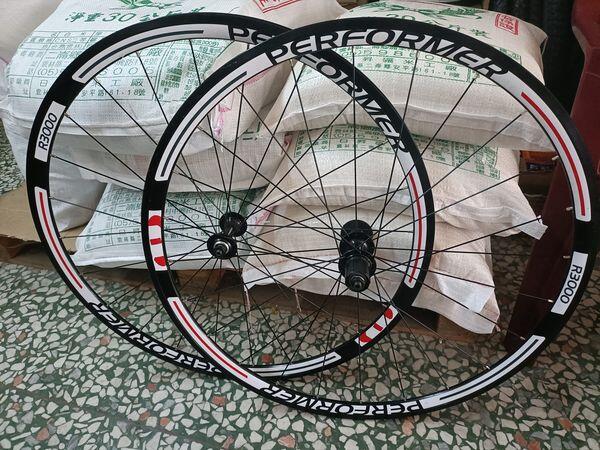 PERFORMER卜赫馬 R3000 全新700C輪組 | 露天市集 | 全台最大的網路購物市集