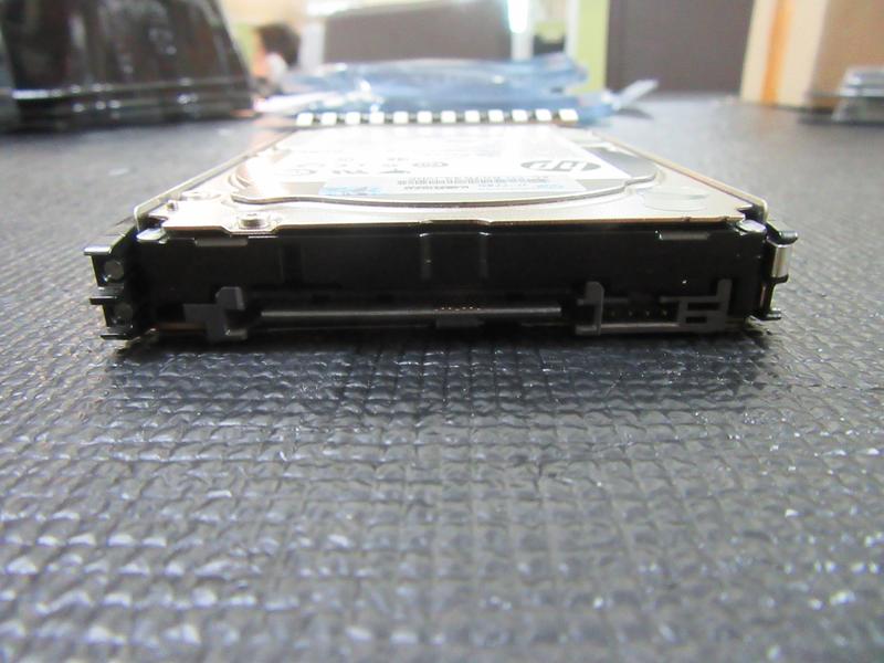 普羅米修斯★HP EG0300FCVBF 300GB 10k SAS 6G 2.5" HDD | 露天市集 | 全台最大的網路購物市集