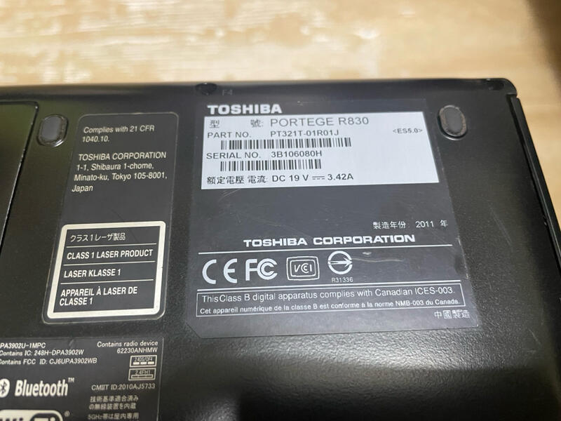 TOSHIBA R830經典筆記型電腦零件機。主機本體，測試安裝系統上網正常，其它未測？有記憶體+SSD。 | 露天市集 | 全台最大的網路購物市集
