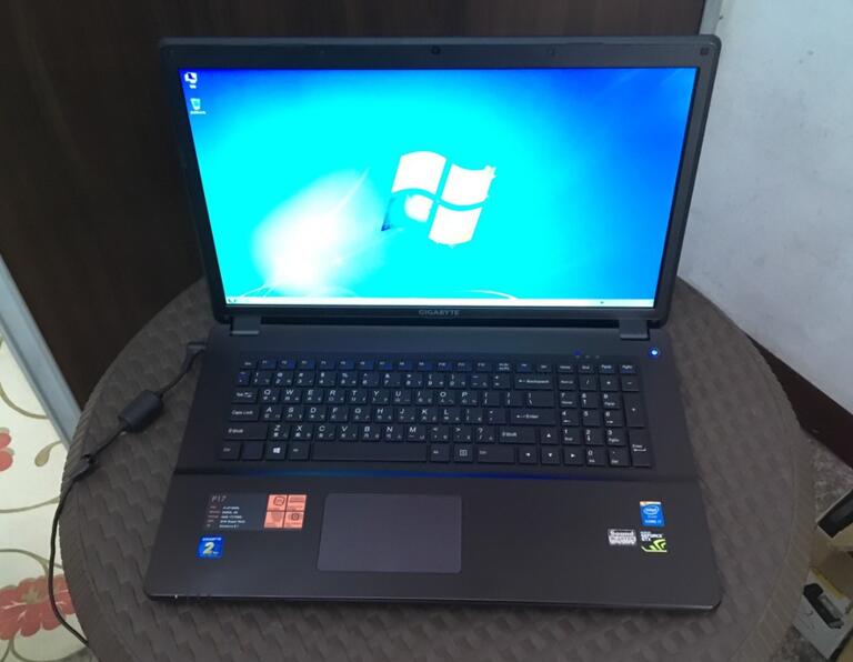 GIGABYTE P17 17.3吋 i7筆記型電腦 i7-4710MQ，8G，256+1t，950m獨顯 | 露天市集 | 全台最大的網路購物市集