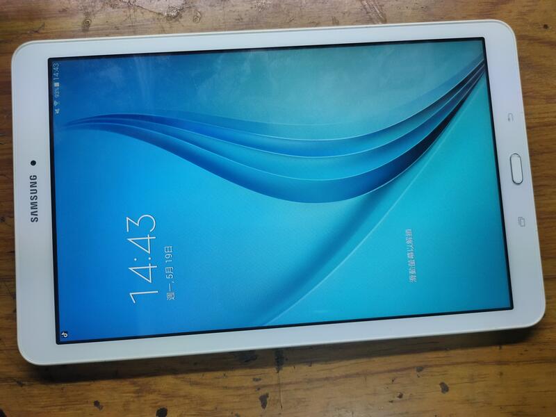 Samsung Tab E WiFi 8GB 9.6 吋 T-560 | 露天市集 | 全台最大的網路購物市集