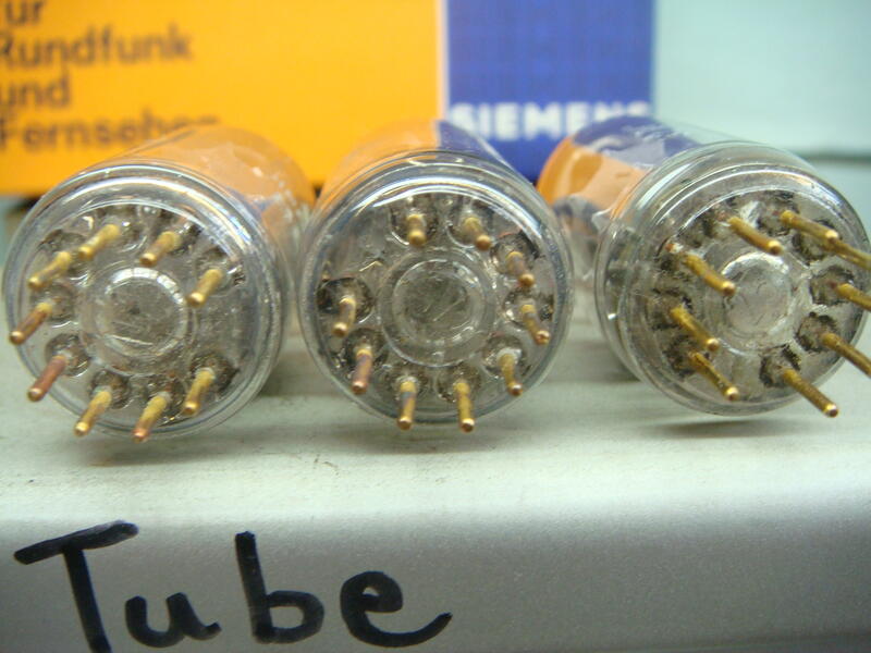 【Ro-Co Tube】真空管: 德國 SIEMENS E88CC/6922 真空管 ( 一對 ) 灰色垂直隔板 | 露天市集 | 全台最大的 ...