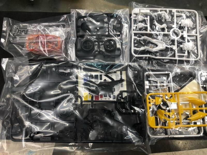 TAMIYA YAMAHA TMAX 比例 1/24 24256 多色成型 無需膠水 卡榫接合 | 露天市集 | 全台最大的網路購物市集