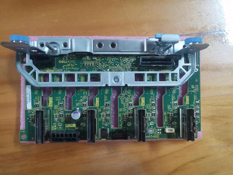 詢價：dell 戴爾 R750 R7525 伺服器 2.5寸 8盤位元 硬碟背板 YD2C2 | 露天市集 | 全台最大的網路購物市集