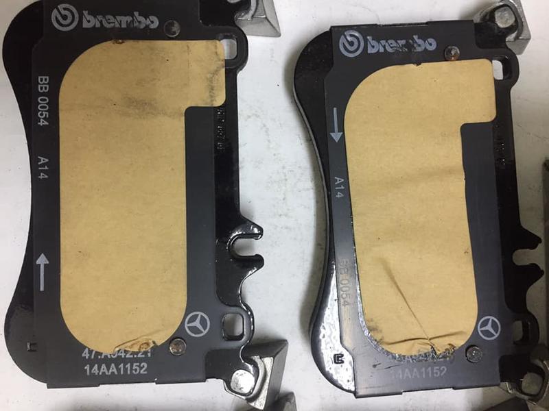 【88機油】BENZ 原廠 A0084203220 前煞車來令片W117,W176,W156,A45,CLA45AMG版 | 露天市集 | 全 ...