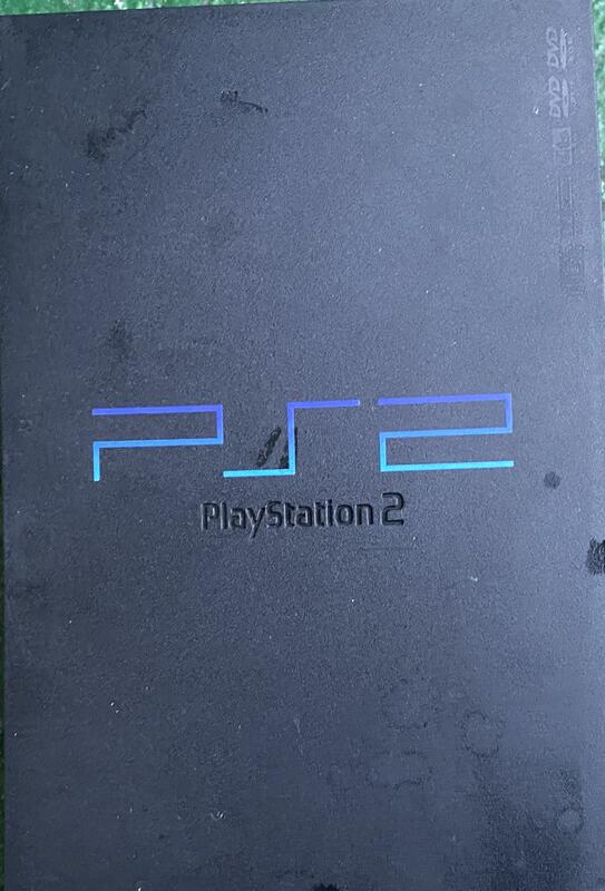 二手市面稀少復古SONY PS2 SCPH-50007主機(上電有反應但無輸出影像功能不確定好壞當收藏/裝飾品) | 露天市集 | 全台最大的網路購物市集