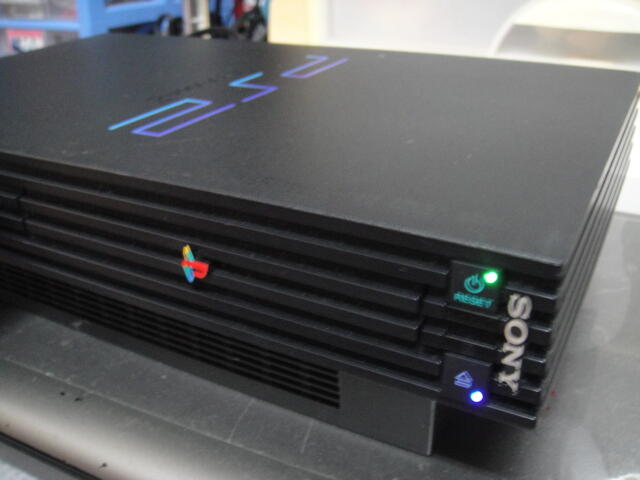 PS2 SCPH-50007 遊戲主機組 附送:日文遊戲裸片鋼彈無雙2,sp2311 | 露天市集 | 全台最大的網路購物市集