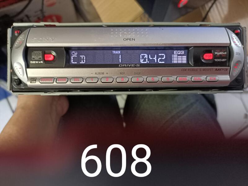 新力 CDX-R3300,新品只裝機測試，所有配件齊全如圖所示，虧售2000 元。 | 露天市集 | 全台最大的網路購物市集