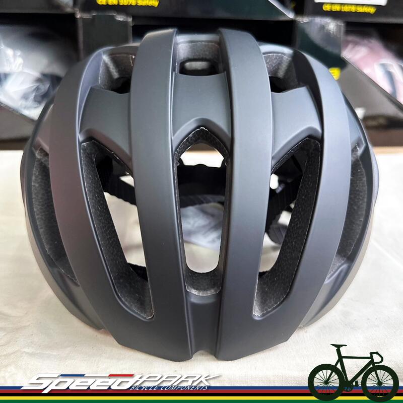 【速度公園】Vivimax BETA『消光黑』自行車安全帽 M/L｜霧面 通風 散熱 輕量 黑色 | 露天市集 | 全台最大的網路購物市集