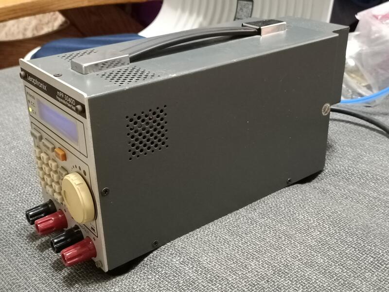 編號2037mPP-3040D 可程式電源供應器，功能正常品相極優如圖所示，商品內容有詳述，提問前請先詳閱,虧售2000 | 露天市集 | 全 ...