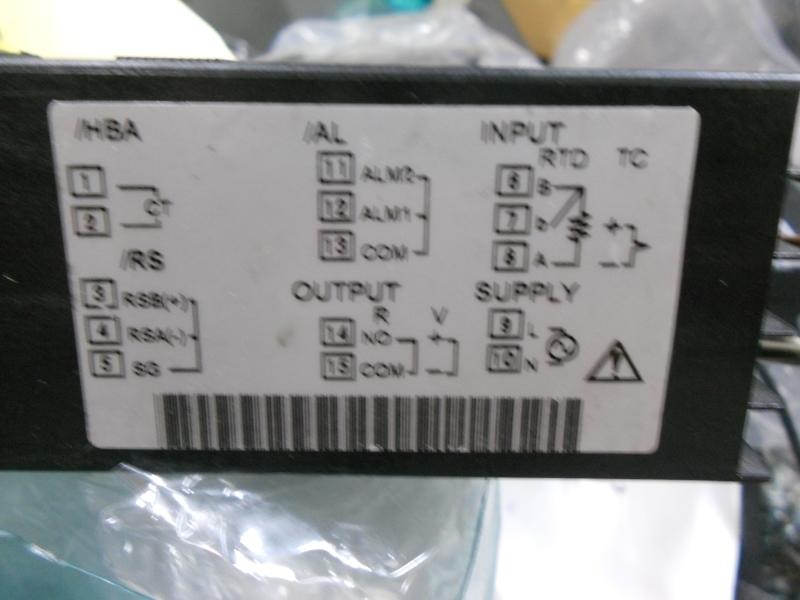 YOKOGAWA UT130 IN:100-240VAC UT130-RN 48*48 (瑕疵品) | 露天市集 | 全台最大的網路購物市集