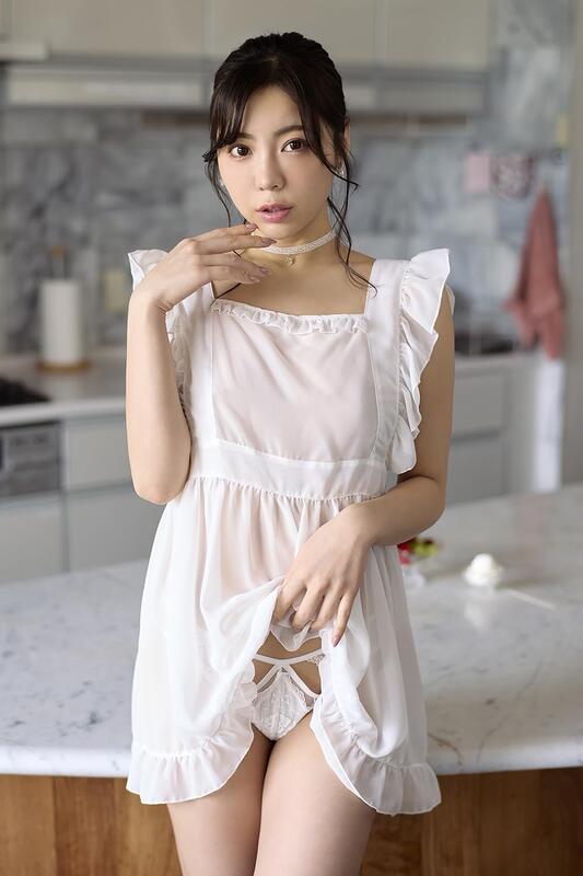 (預購)9784867178416 AV女優 吉澤友貴寫真集「precious you」 | 露天市集 | 全台最大的網路購物市集