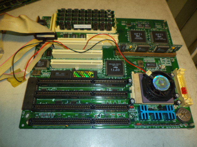 露天二手3C大賣場 OPTi Viper 586主機板 4個ISA | 露天市集 | 全台最大的網路購物市集