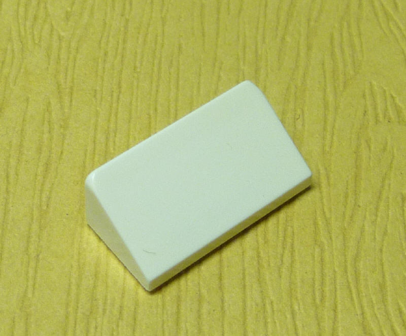 【小荳樂高】LEGO 白色 1x2x2/3 小斜坡/小斜面 30度 Slope 85984 4547489 | 露天市集 | 全台最大的網路購物市集