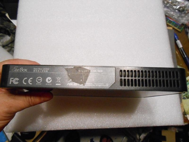 ASUS EeeBox PC B202 迷你主機 （2）【外觀良好、320G硬碟】 | 露天市集 | 全台最大的網路購物市集