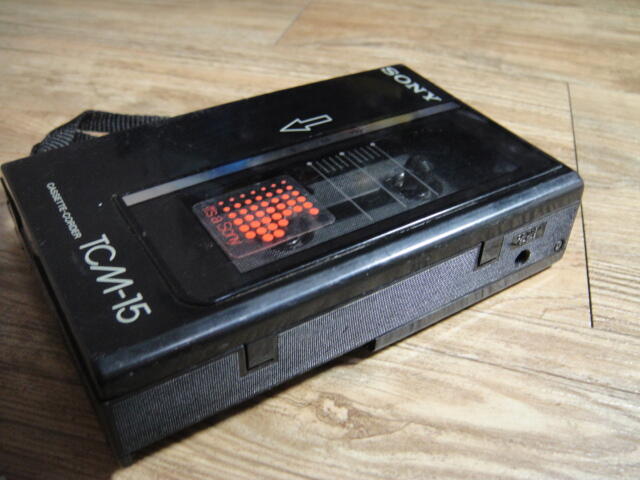 SONY TCM-15卡式隨身聽 請看商品描述 缺電池蓋 | 露天市集 | 全台最大的網路購物市集